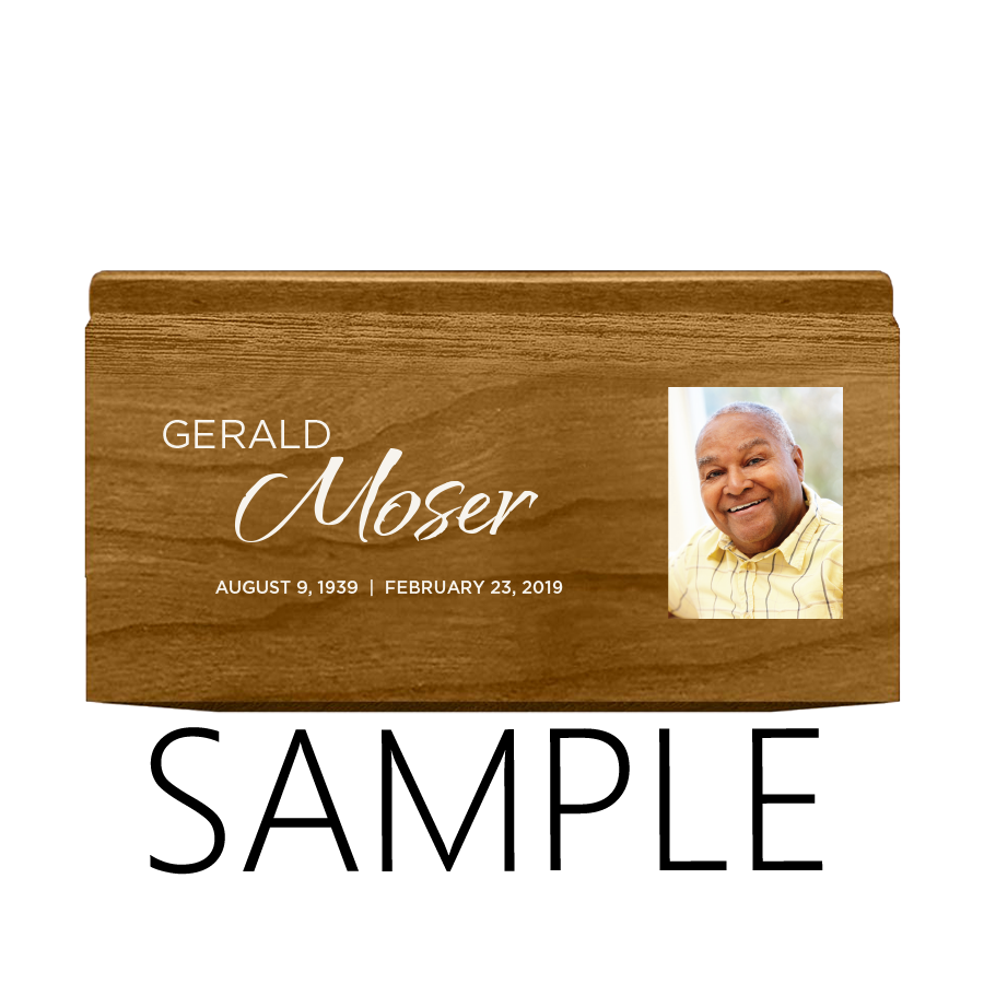 Sample Valor Golden Oak Wood Urn